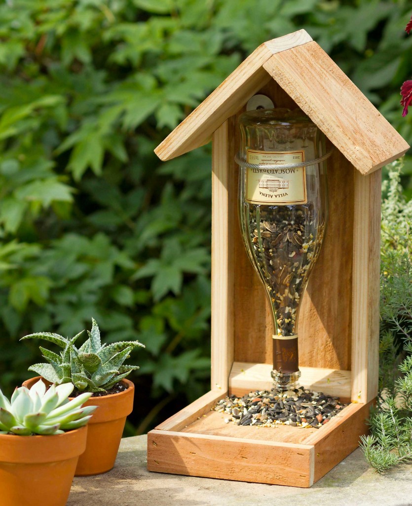 10 DIY Bird Feeders That Will Fill Your Garden With Songbirds Bird 
