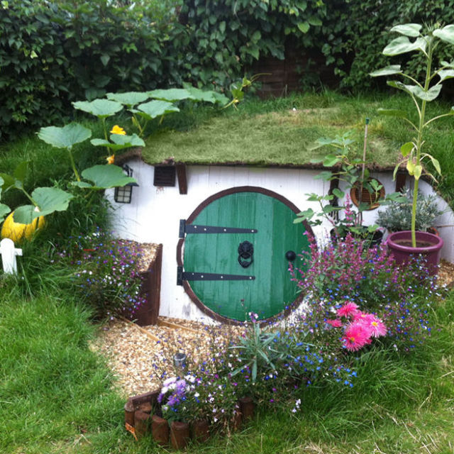 Diy Hobbit House