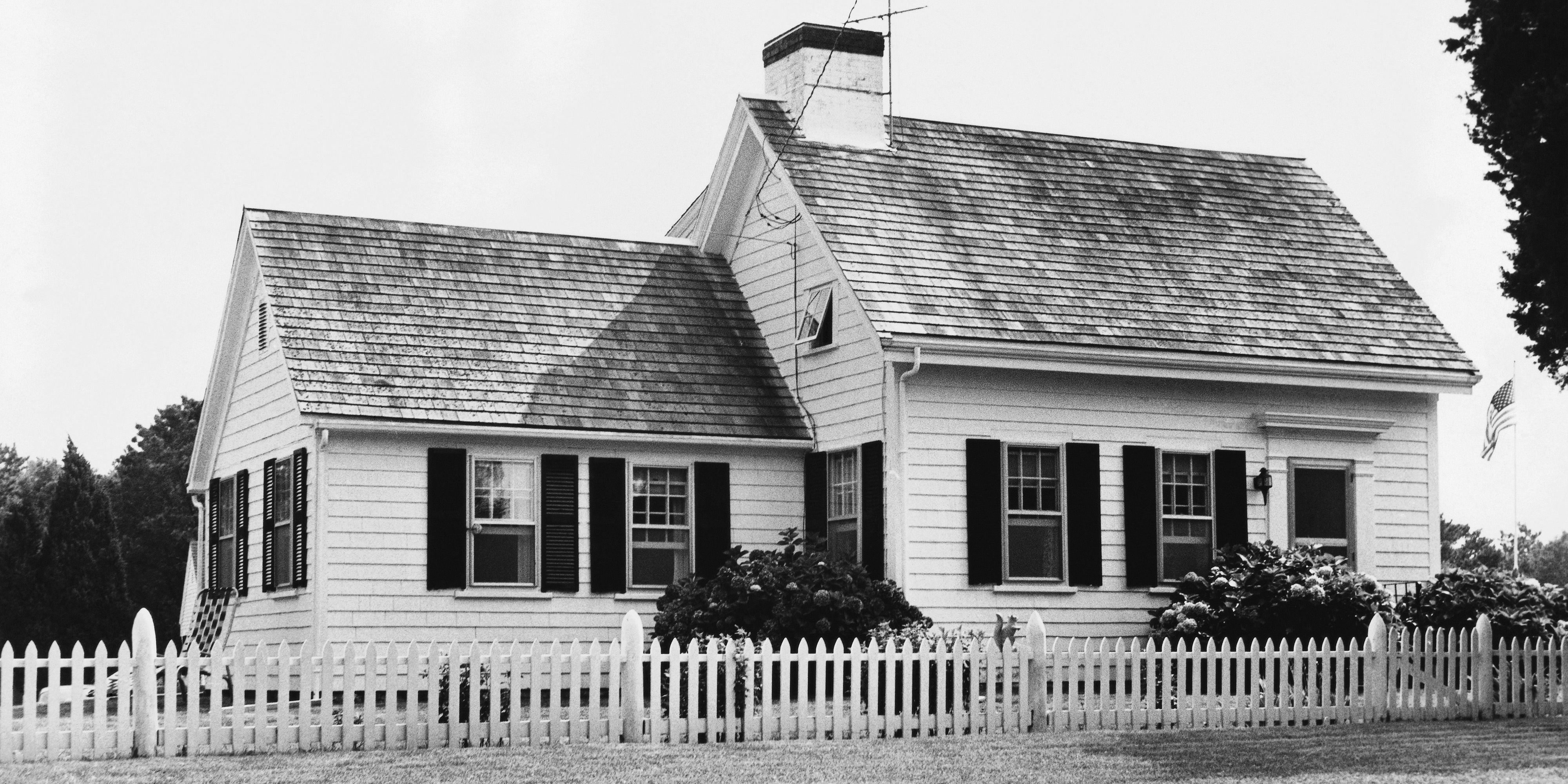 Historic Cape Cod Style Houses The Pros—and A Few Cons—of Living